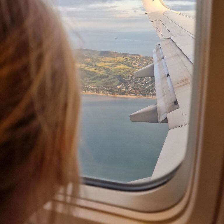 Günstige Flüge buchen: 13 Tipps für deine nächste Flugreise